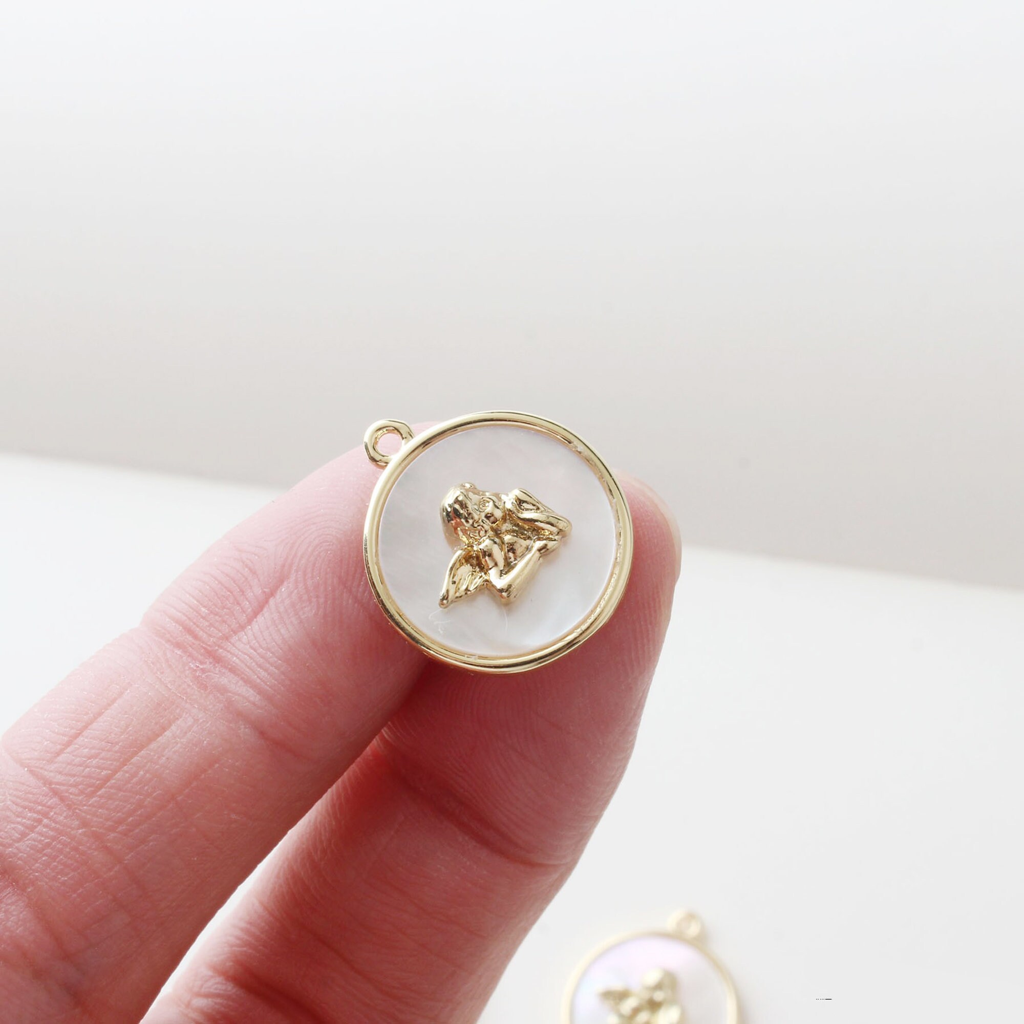 4PCS Real Gold Plated Round Shell Charmshell Drop Shell | Etsy