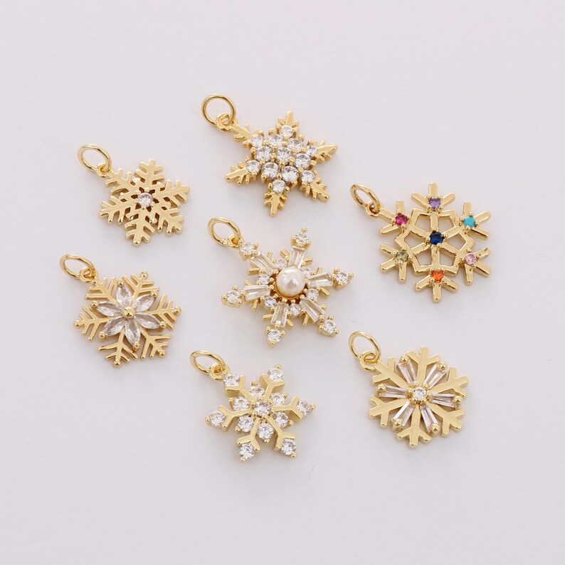 18k Gold Filled Enamel Snowflakes/santa Claus/snowman Charm Christmas ...