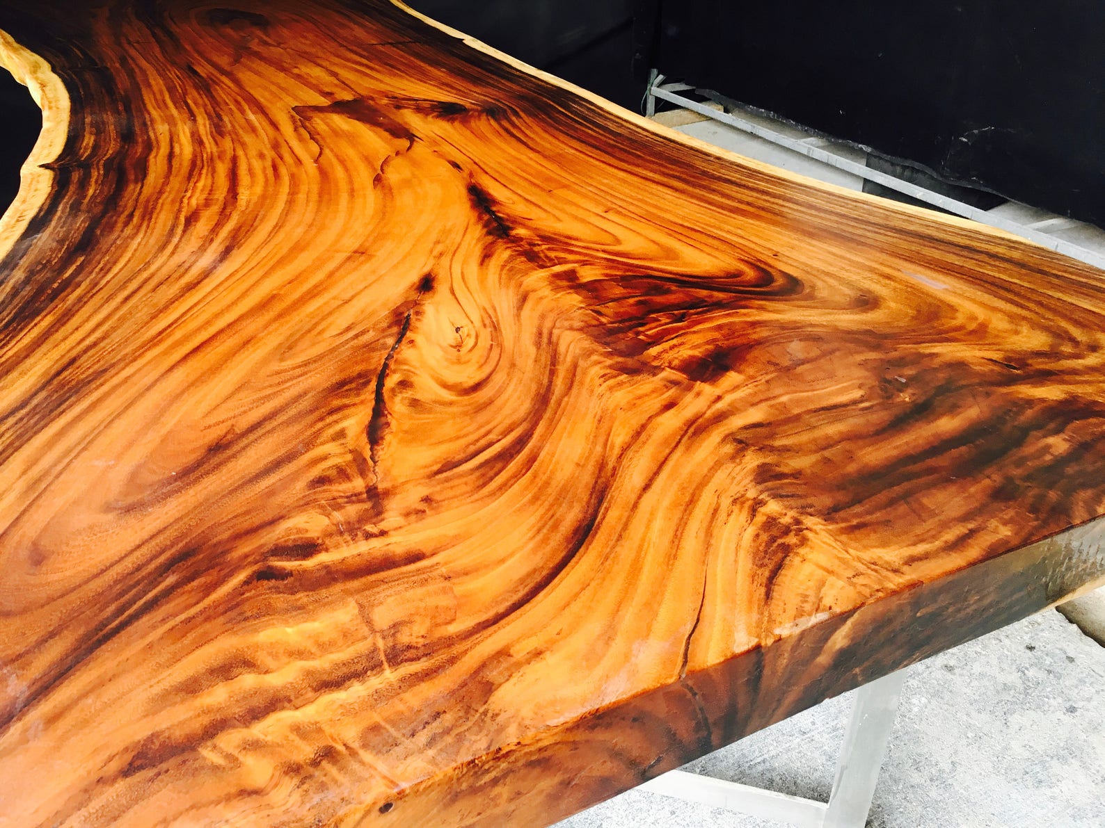 Acacia Wood Dining Table Hand-Crafted Solid Wood Epoxy | Etsy