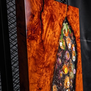 Bespoke Artistry: Eco-friendly Reclaimed Wood & Floral Resin Wall Art ...