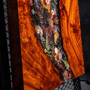 Bespoke Artistry: Eco-friendly Reclaimed Wood & Floral Resin Wall Art ...