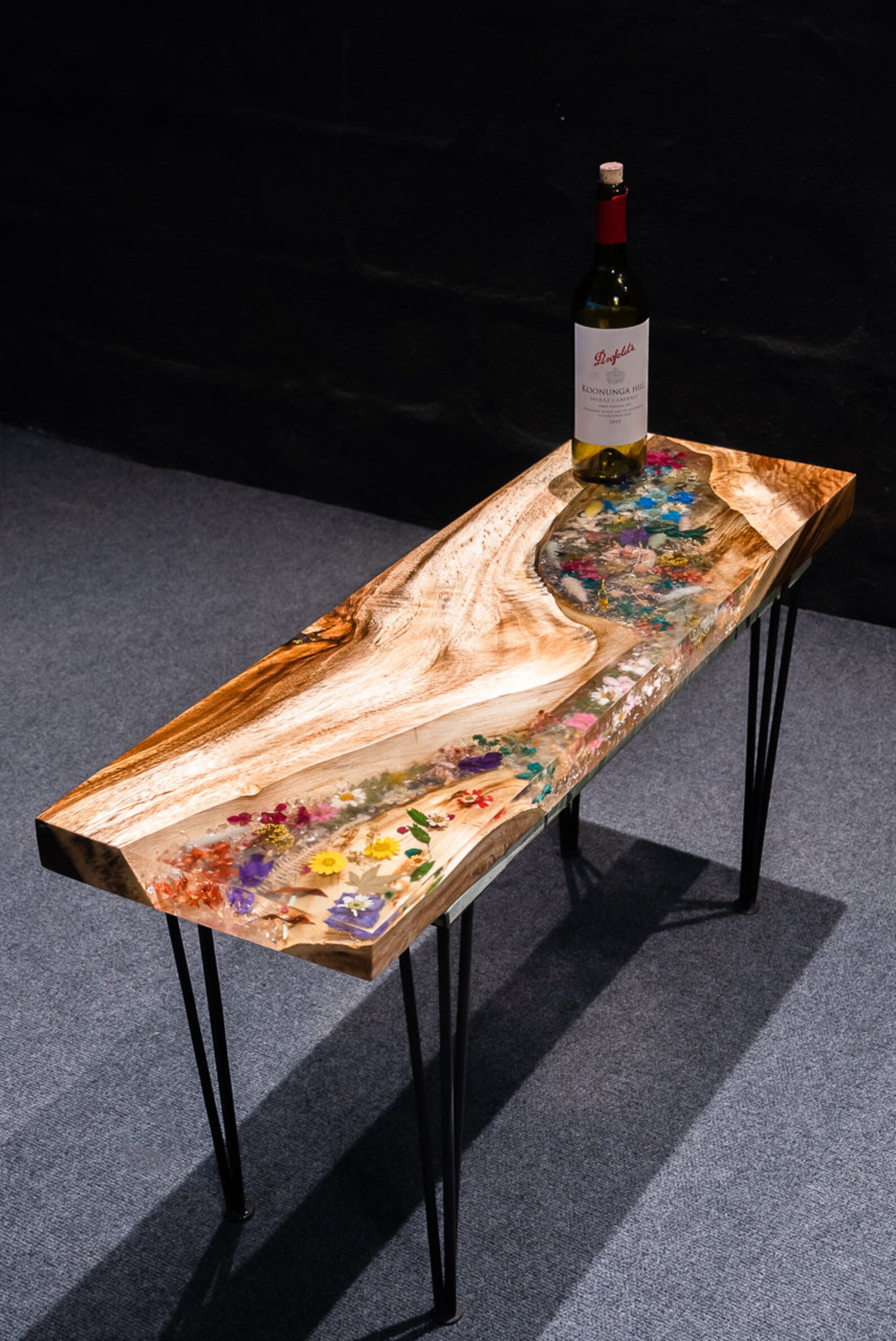 Bespoke Artistry: Handcrafted Coffee Table With Floral Artresin Inlay ...