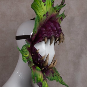 Venus Flytrap Mask - Etsy