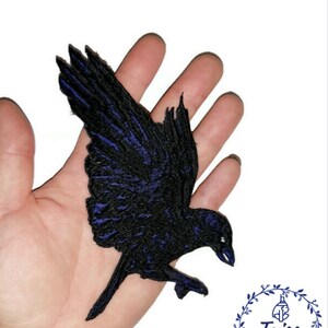 Crow, Embroidered Iron on Patch - Etsy