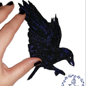 Crow, Embroidered Iron on Patch - Etsy