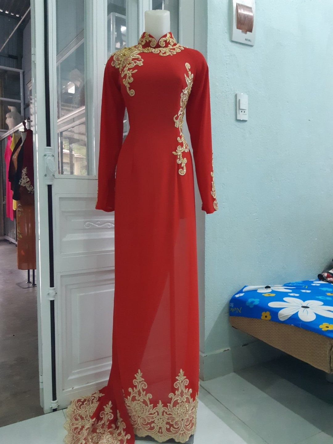 Vietnamese Traditional Wedding Long Dress, Ao Dai Cuoi, Ao Dai Co Dau ...