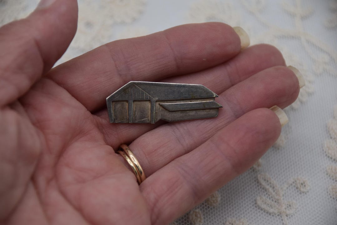 Vintage Sterling Tractor Barn Building Brooch; Farm Brooch - Etsy