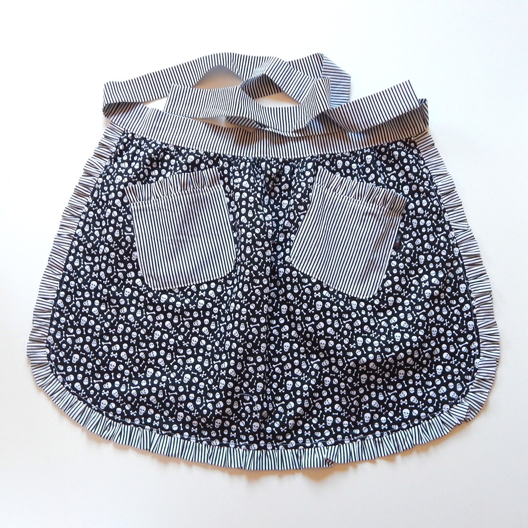 Gothic Apron, Teen Apron, Skulls, Retro Apron, Vintage Apron, Cooking ...