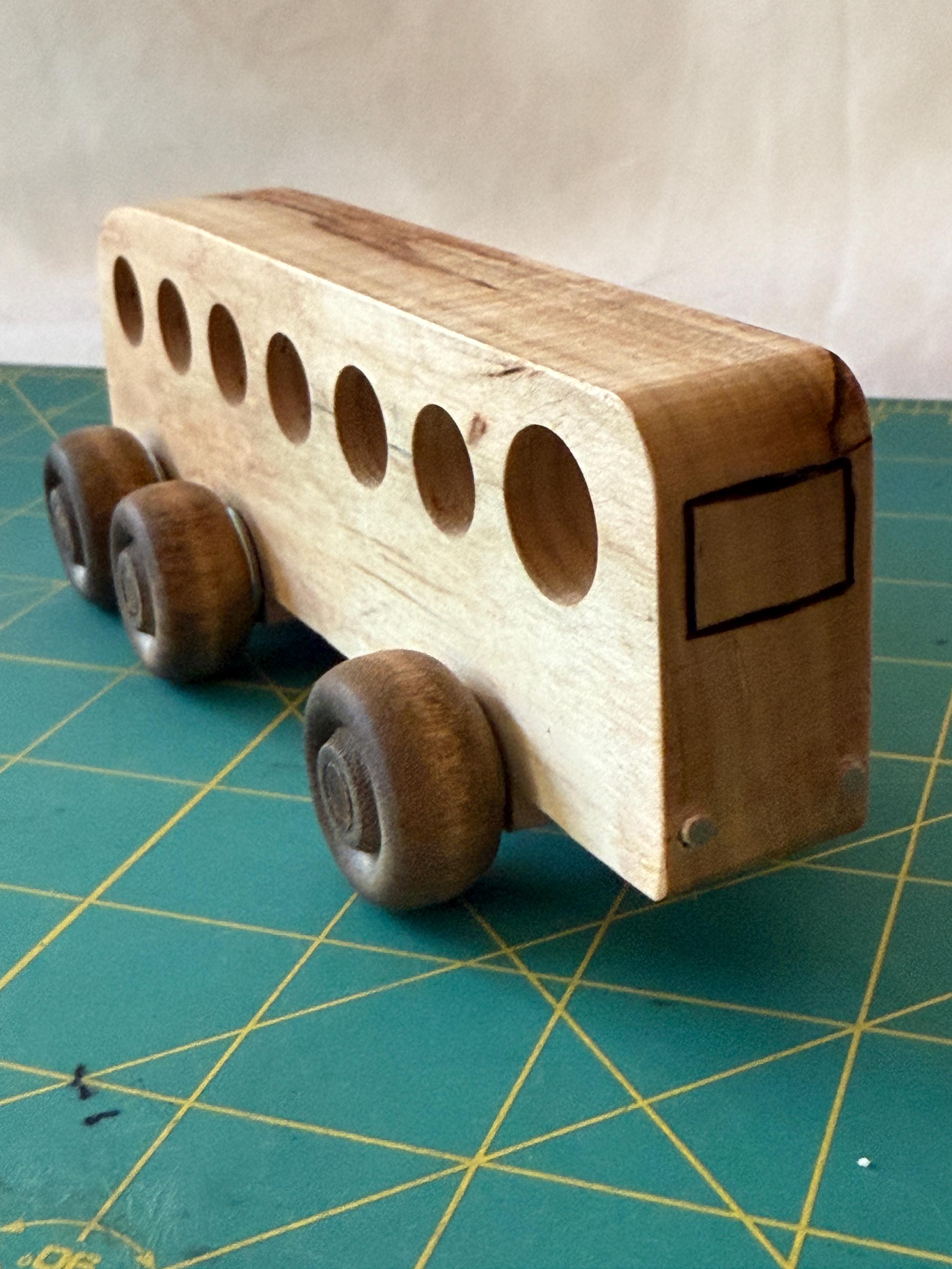 Wooden City Bus Toy: Engraved Details, OSMO Finish - Etsy