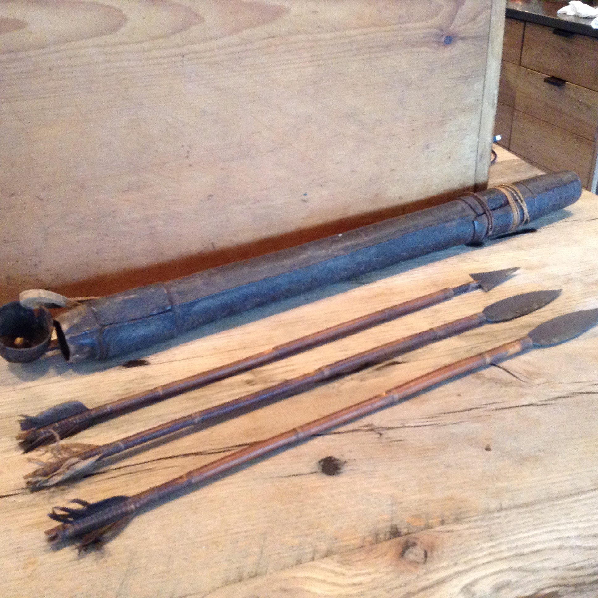 Turkana Tribe Hide Quiver With Three Metal Head Arrows - Etsy