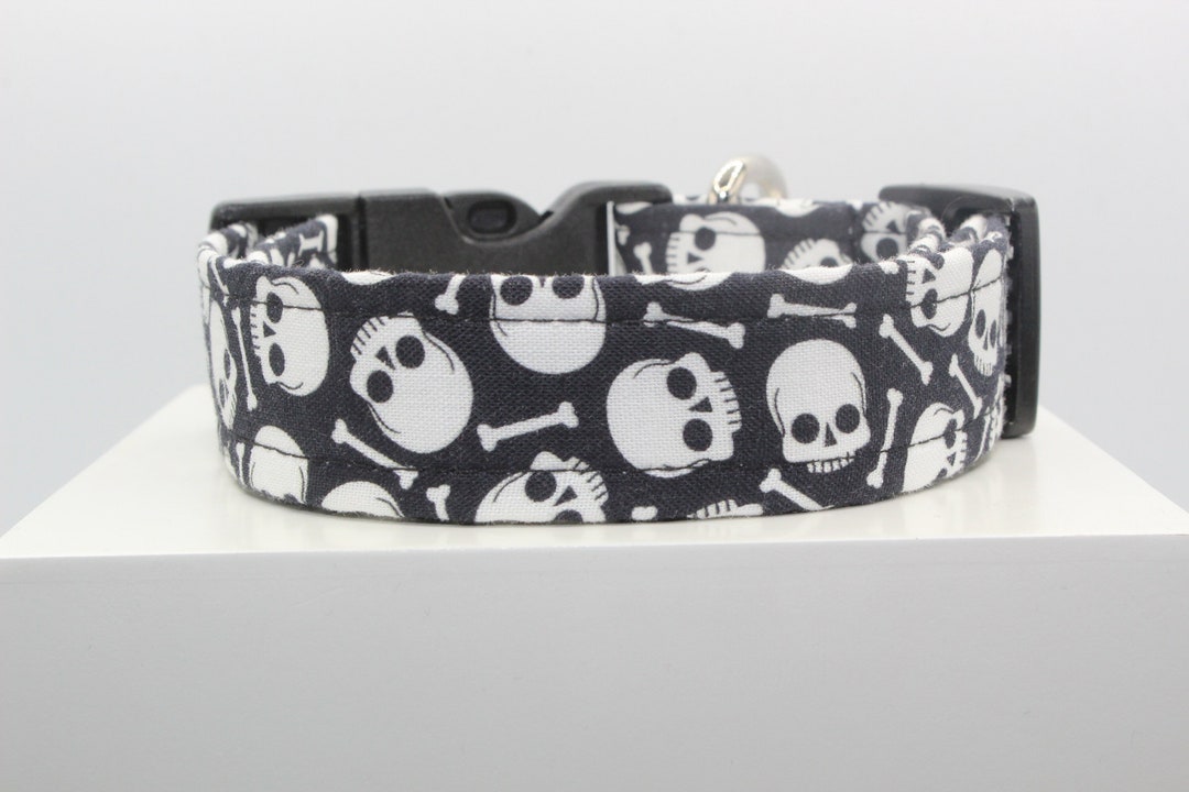 Skulls | Handmade Dog Collar, Fabric Dog Collar, Adjustable Dog Collar ...