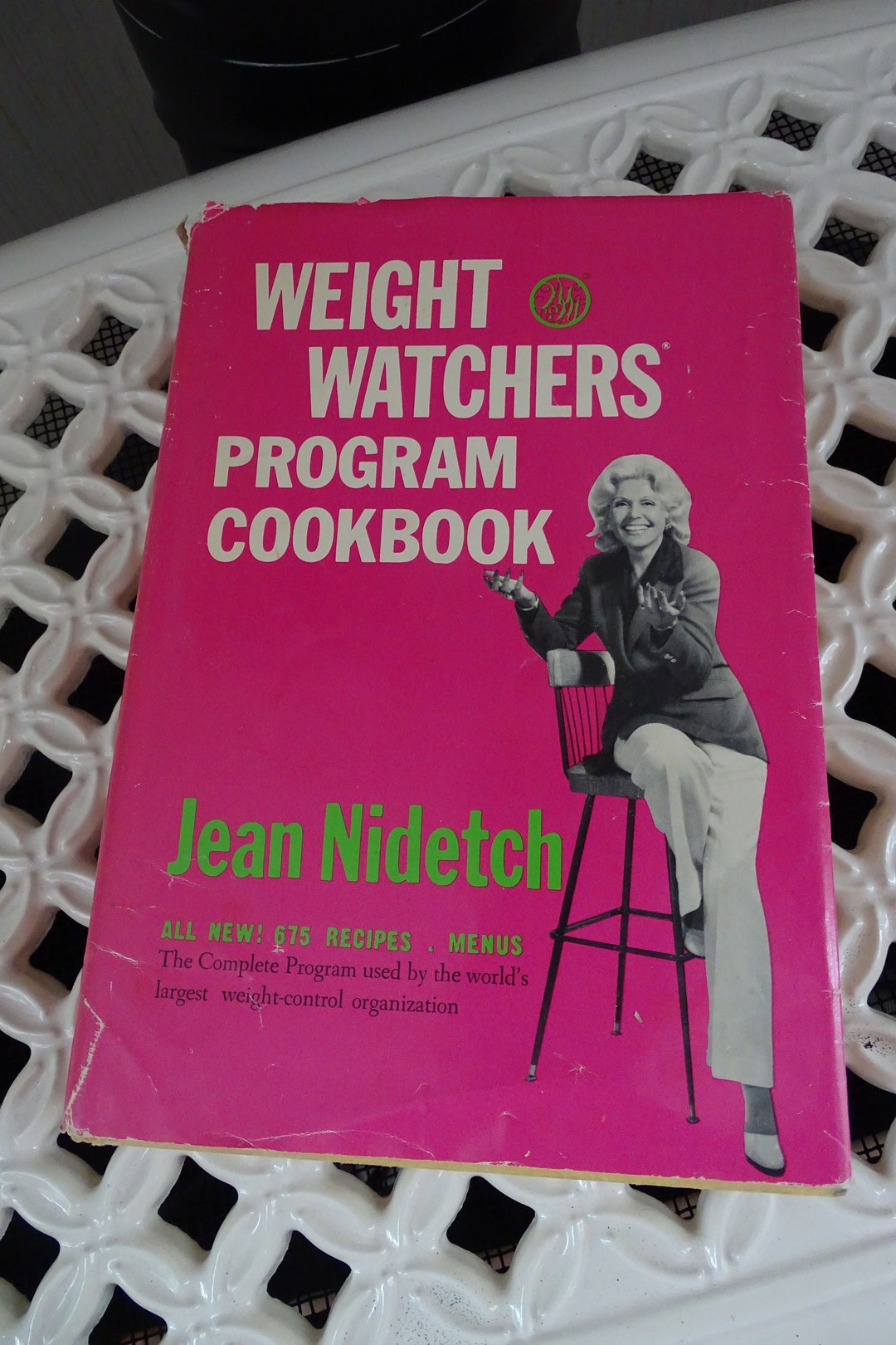 Vintage Weight Watchers Program Cookbook by Jean Nidetch, Drawings by Ivy Bottini, 1966 Weight ...
