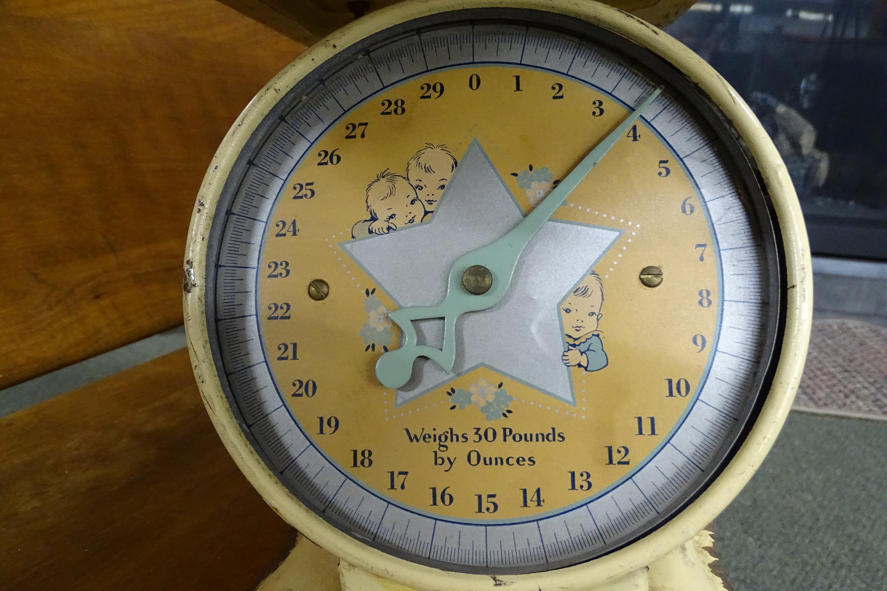 Vintage Hospital Style Wooden Baby Scale Vintage Metal 30 | Etsy