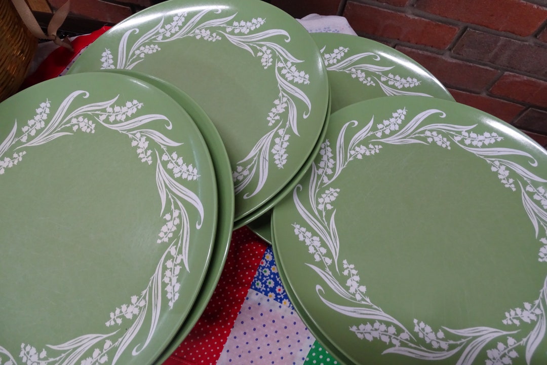 Vintage Boontonware Melamine Dinner Plates: Somerset Lily of the Valley ...