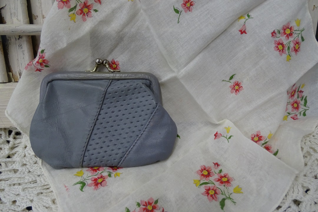 Vintage Roger Gimbel Gray Leather Coin Purse & Floral Handkerchief Set ...