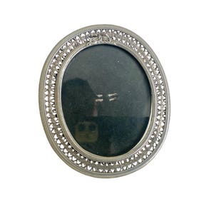 Vintage Pewter Oval 2.5 X 3 Photo Frame - Etsy