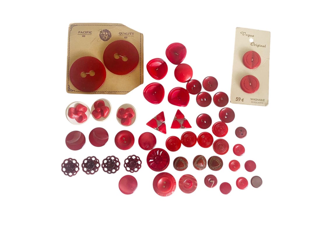 Vintage Red Buttons Vogue Original Buttons Lot of 40 - Etsy