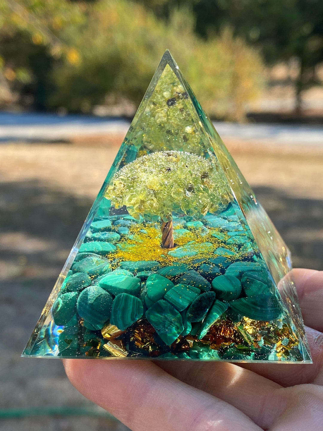 Peridot and Malachite Orgone Pyramid | Generator | Reiki - Etsy