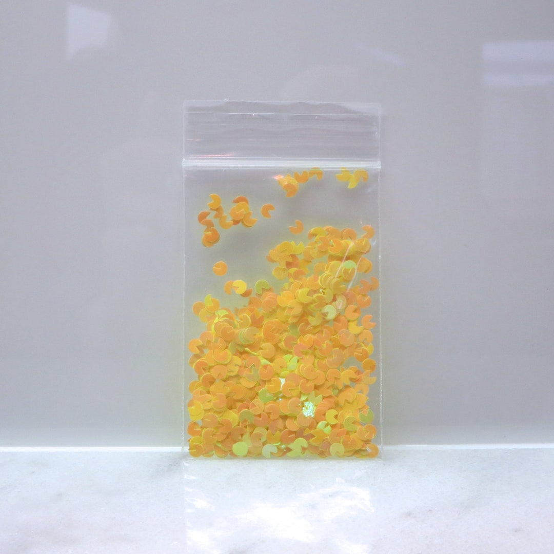 Iridescent Yellow Pearl Pac-man Glitter | Pearlescent | Pearl | Light ...