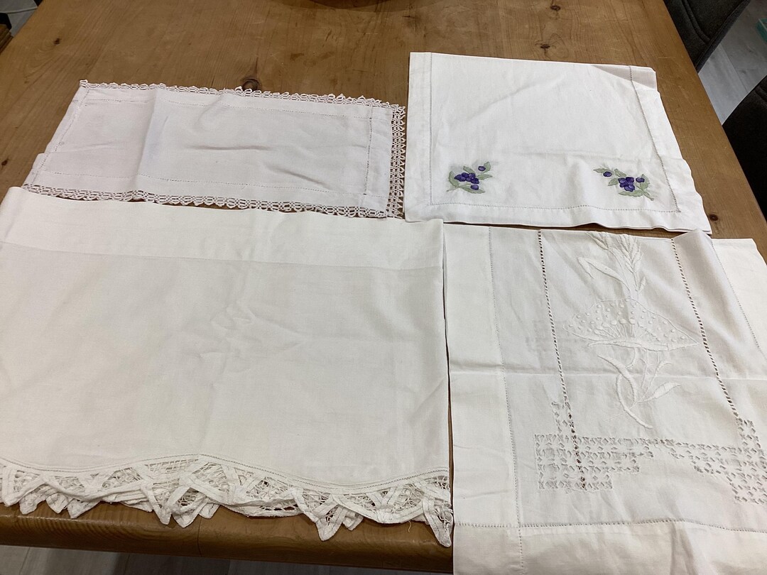4 Vintage Tray Sideboard Cloths Table Runners in Assorted Designs and ...