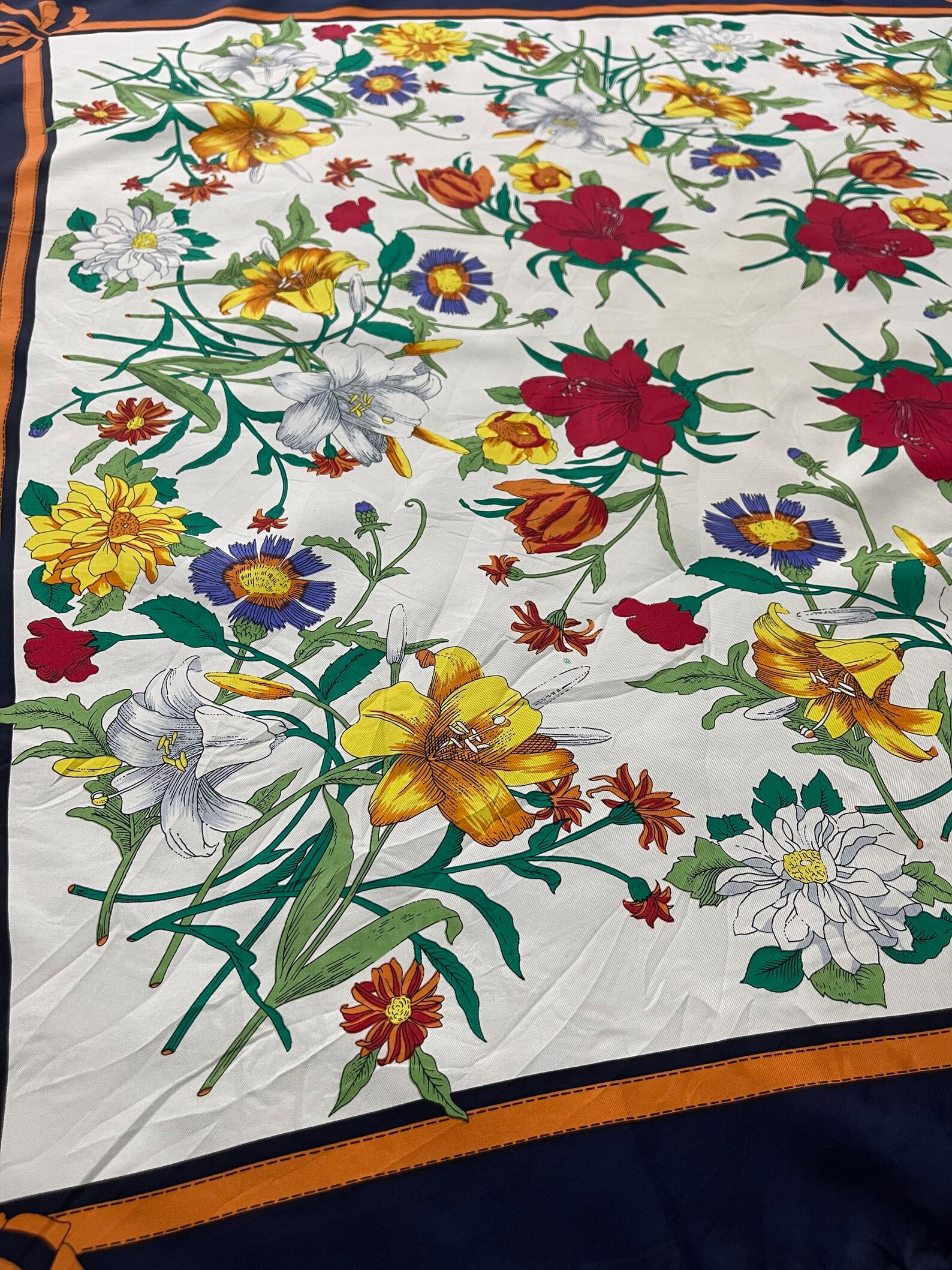 VINTAGE SILK SCARF Beauty Flower Design Women Silky Scarves - Etsy