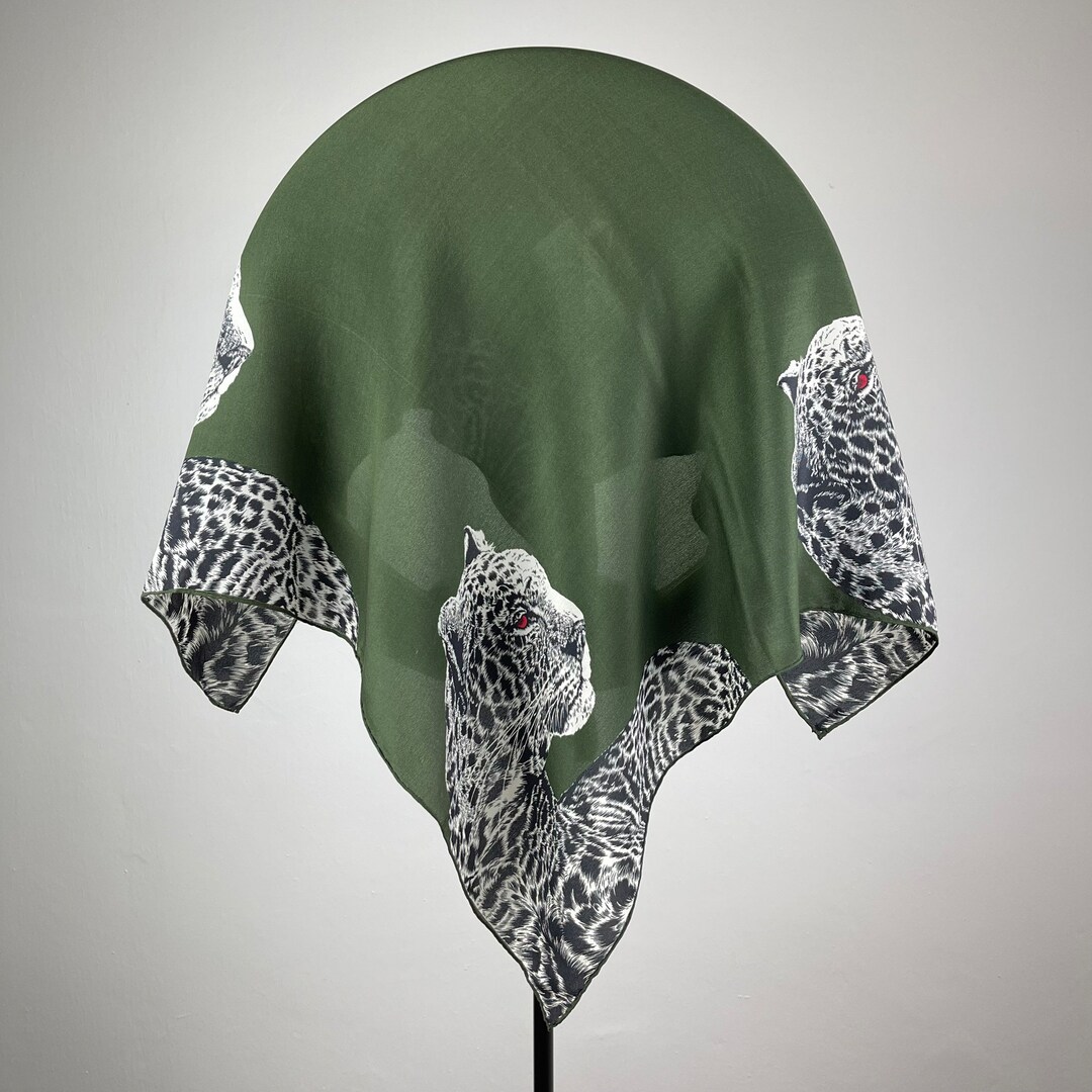 LEOPARD STUNNING SCARF 80's Japanese Tiger Leopard Vintage Silky ...