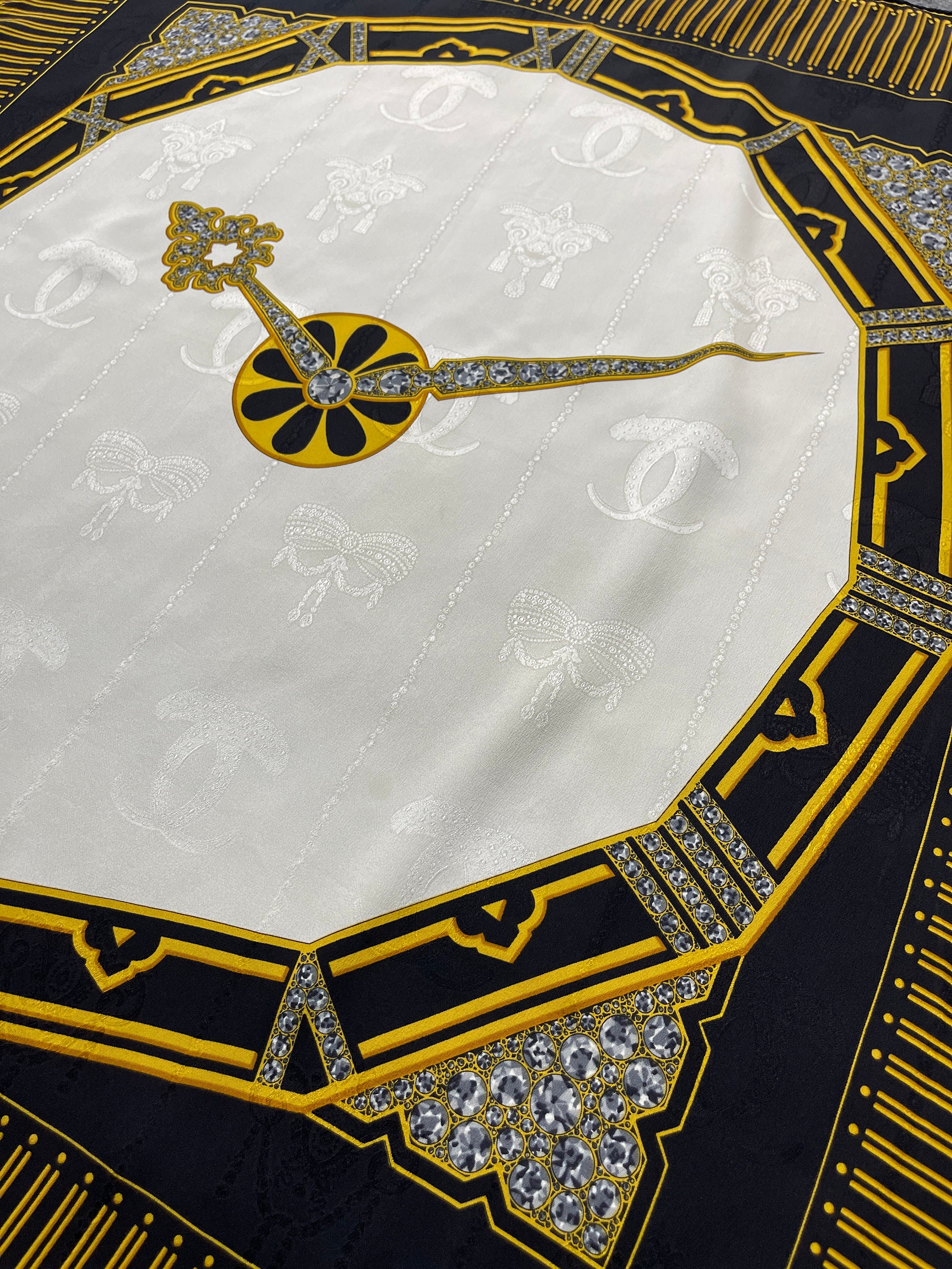 CARTIER LUXURY SCARF Stunning Clock Design Pure Silk Cartier Scarves ...
