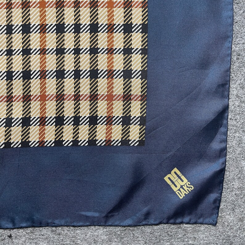 DAKS LONDON SCARF Stunning Stripe Design Twill Silk Vintage Silk ...