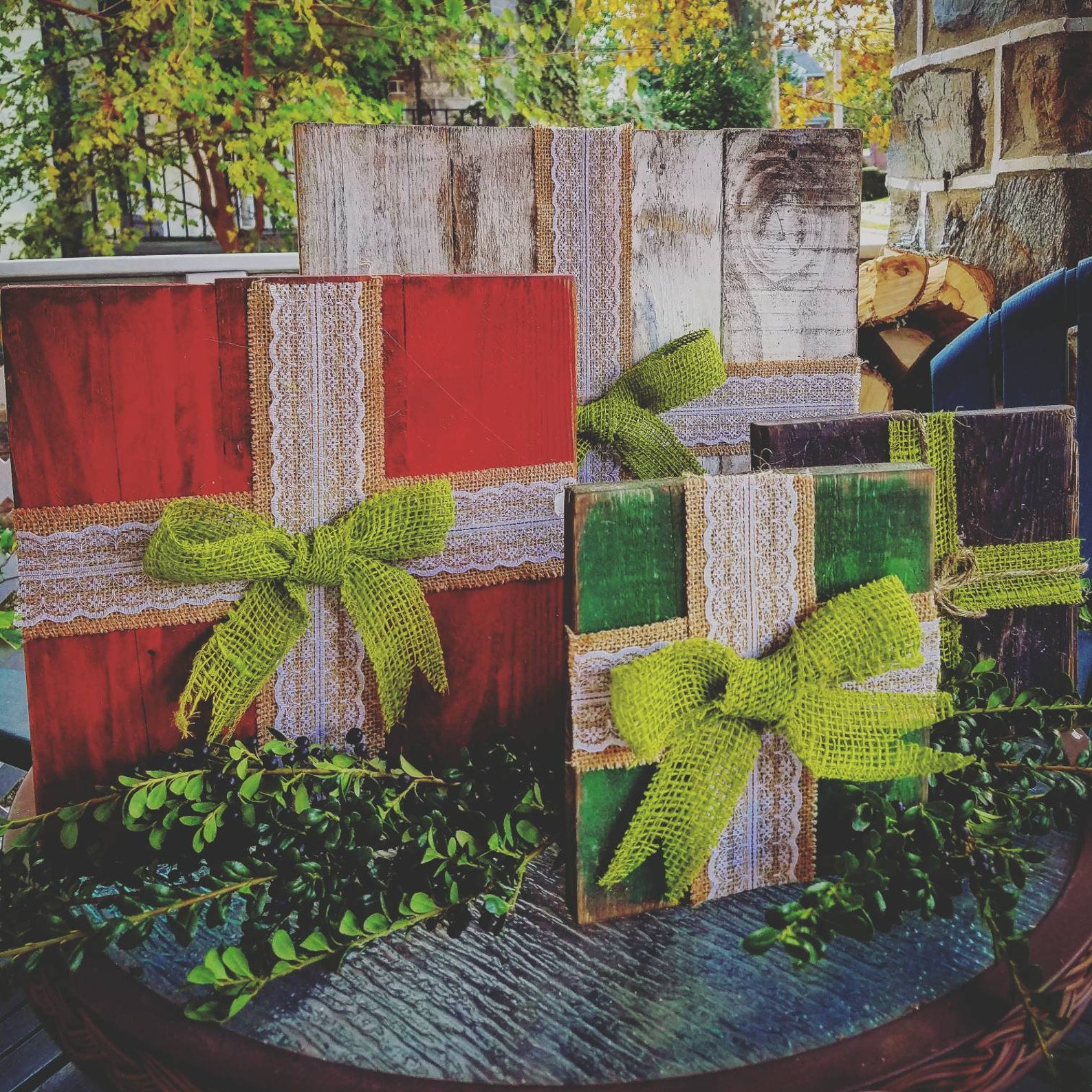 Reclaimed Pallet Wood Standing Christmas Presents Christmas - Etsy