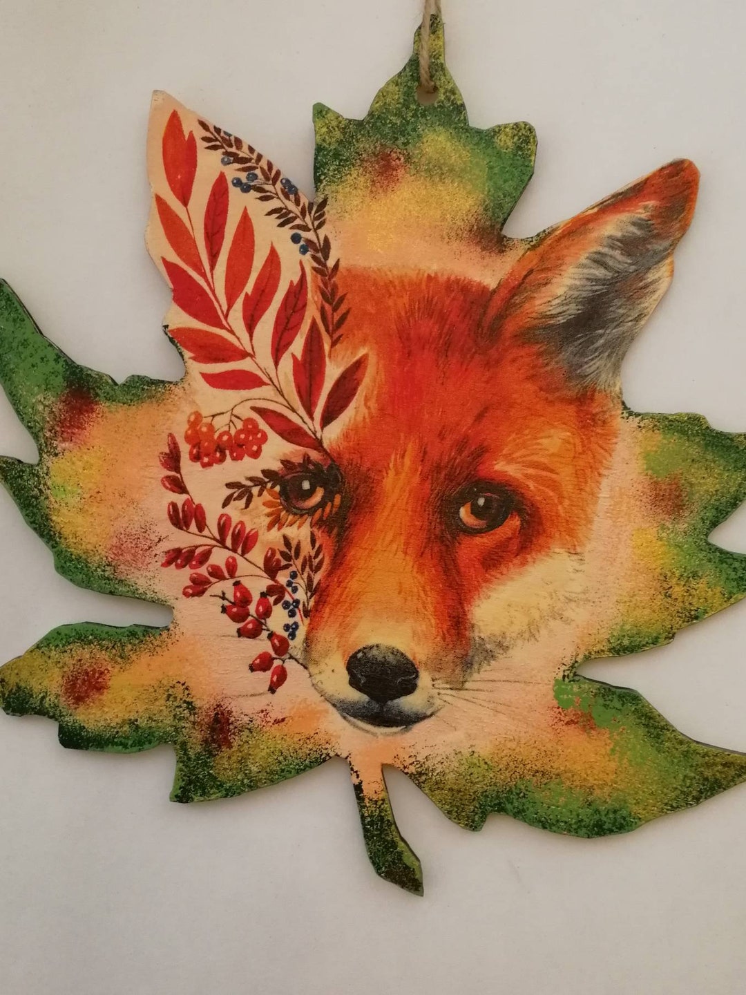 Fox on Wood Mapel Leaf. - Etsy