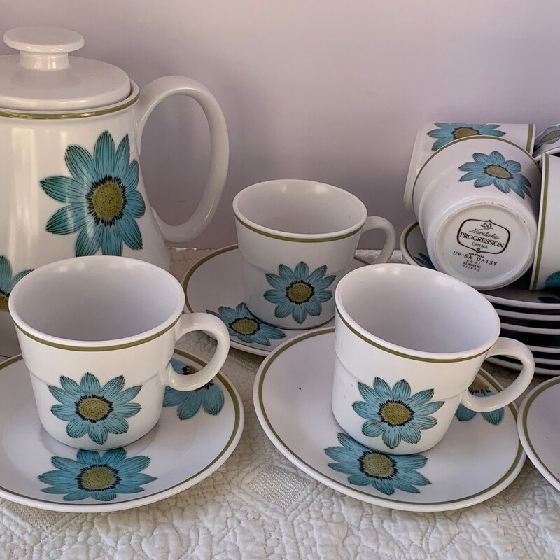 Daisy Tea Pot - Etsy