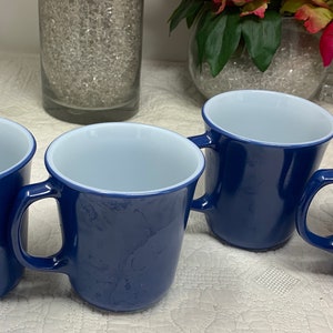 4 Pyrex Indigo Solid Blue Milk Glass Mugs, Set of Four Pyrex Blue Mugs ...