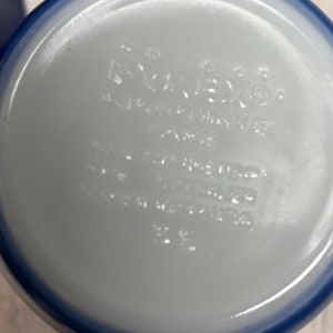 4 Pyrex Indigo Solid Blue Milk Glass Mugs, Set of Four Pyrex Blue Mugs ...