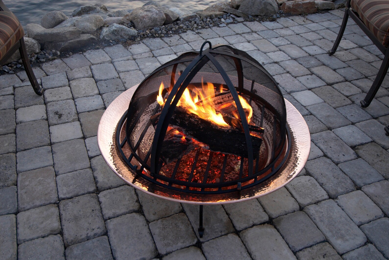 26in Medium Spark Screen With Lifter | Etsy