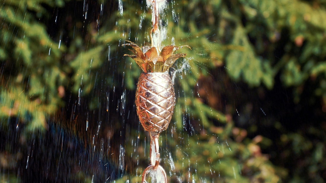 Pure Copper Pineapple Rain Chain: Artistic Gutter Downspout (8-1/2 Ft ...