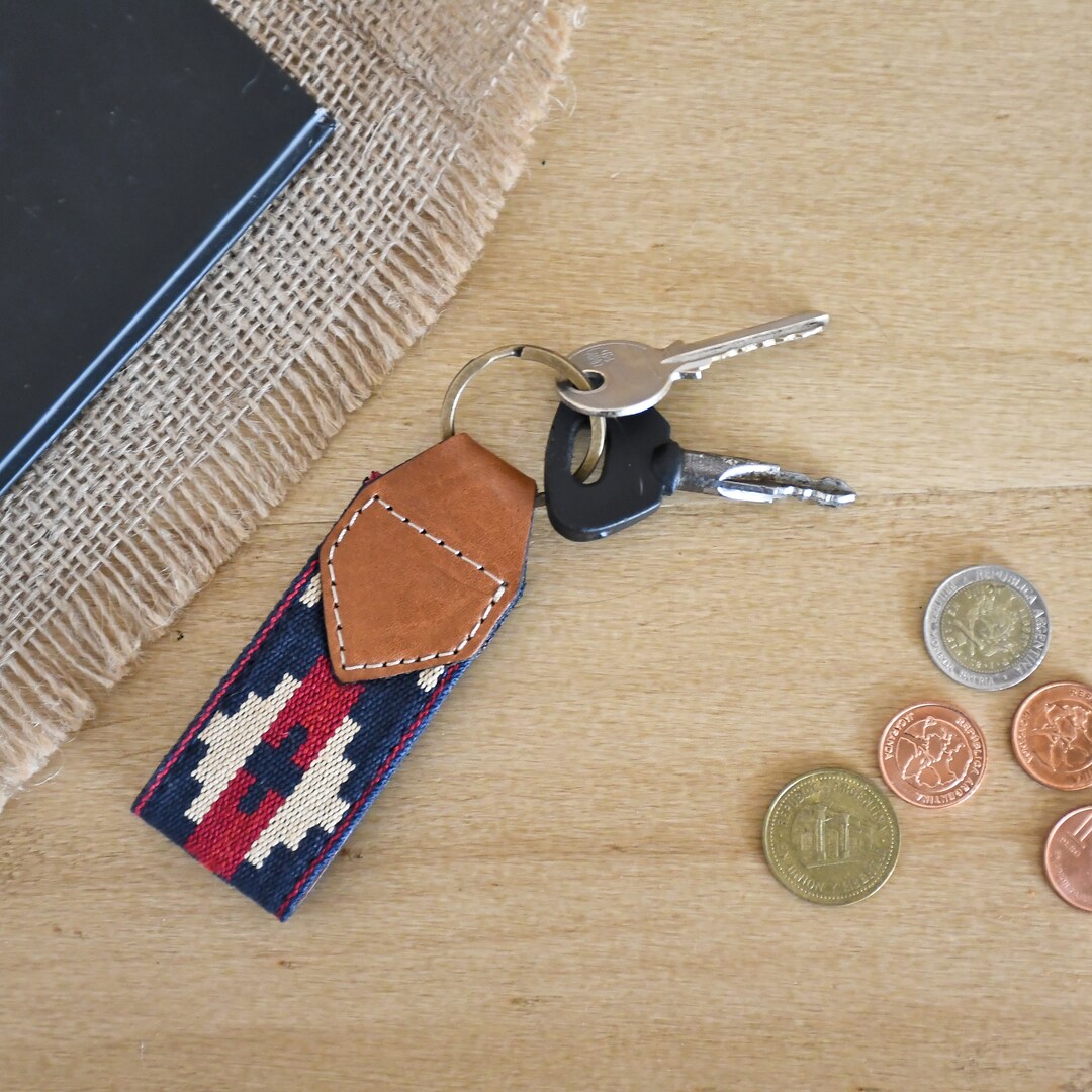 Guarda Pampas Leather Keychain Personalized - Etsy