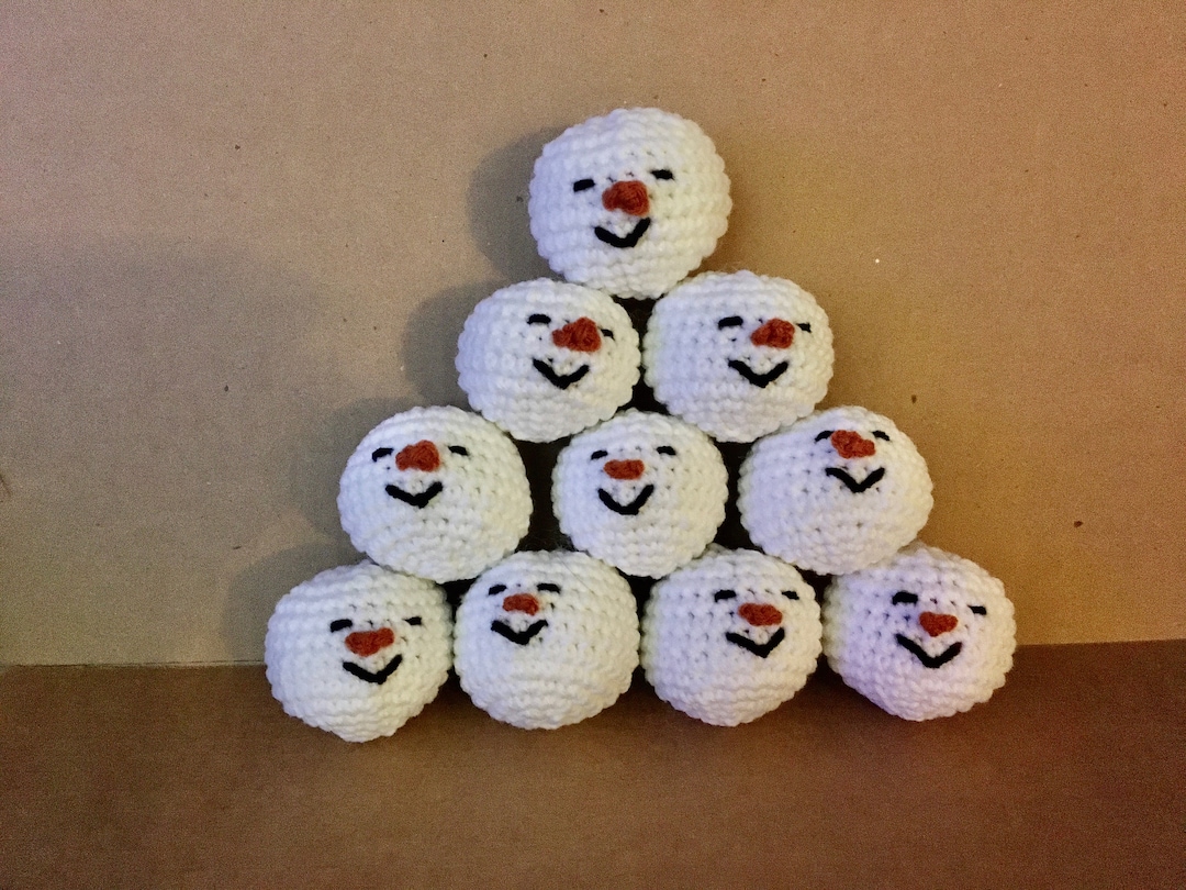 Crocheted Snowballs- Indoor Snowball Fight - Adorable Handmade Gifts ...
