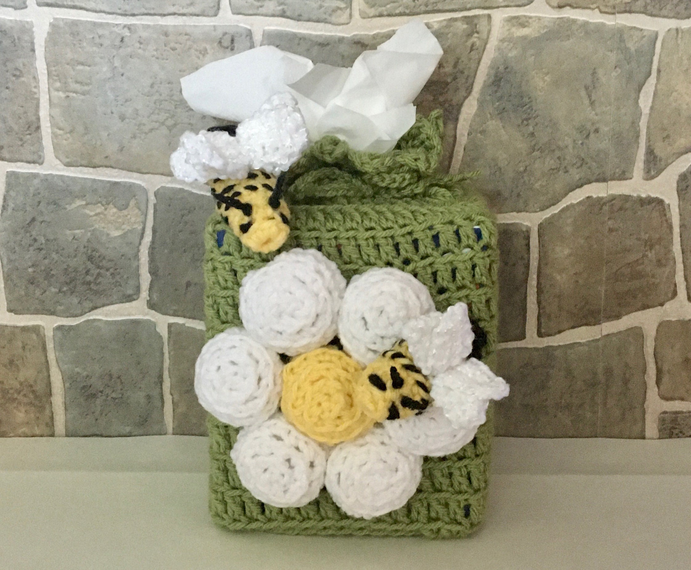 Crochet Flower and Bumble Bee Tissue Box Cover - Handmade Gifts ...