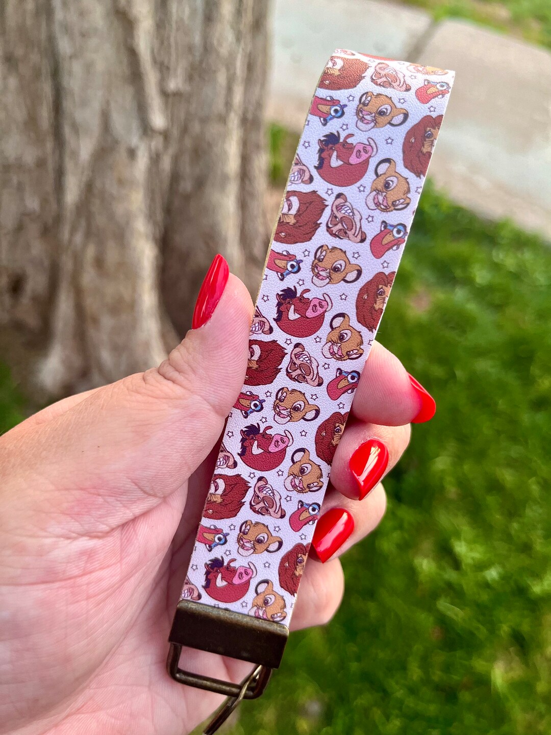 Lion King Inspired Wristlet// Simba Inspired Keychain// Disney Keychain ...