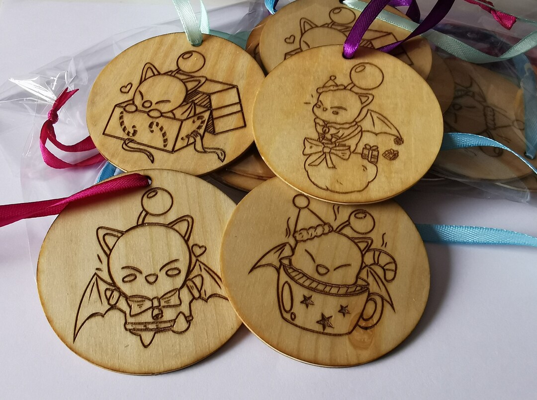 FFXIV Christmas Moogle Wooden Pendant Set fanart - Etsy