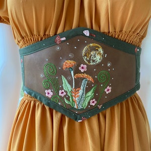 Cottagecore Mushroom Corset Belt - Etsy