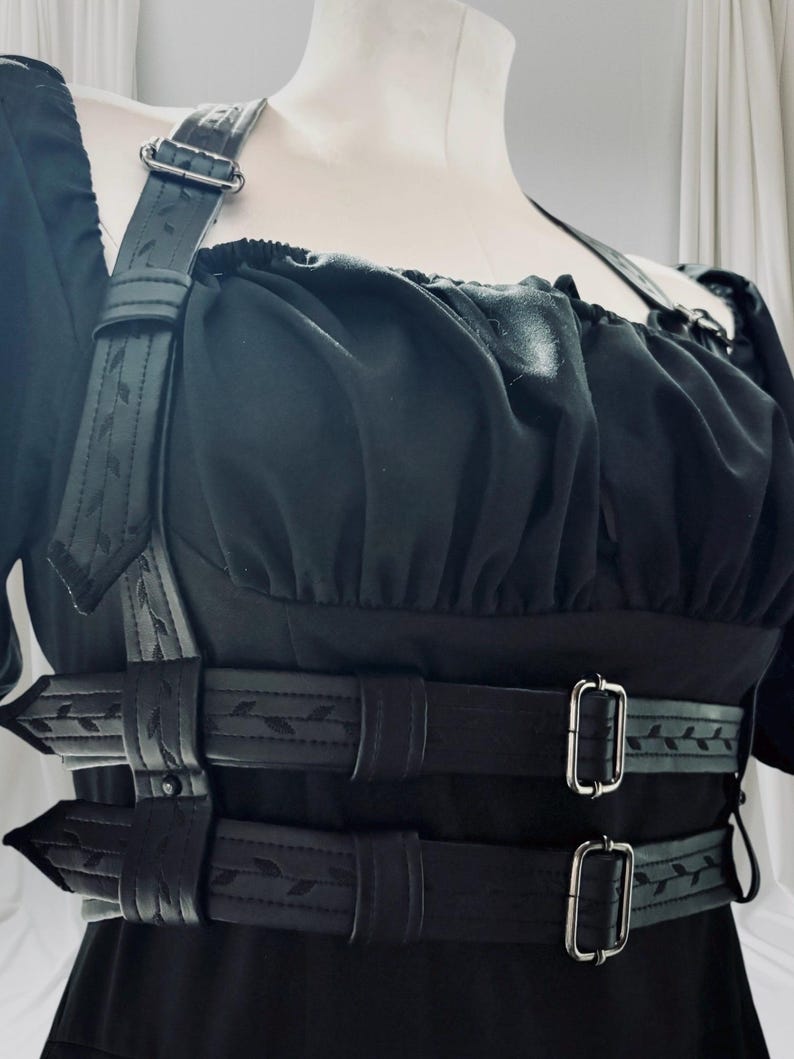 Black Leaf Harness - Etsy