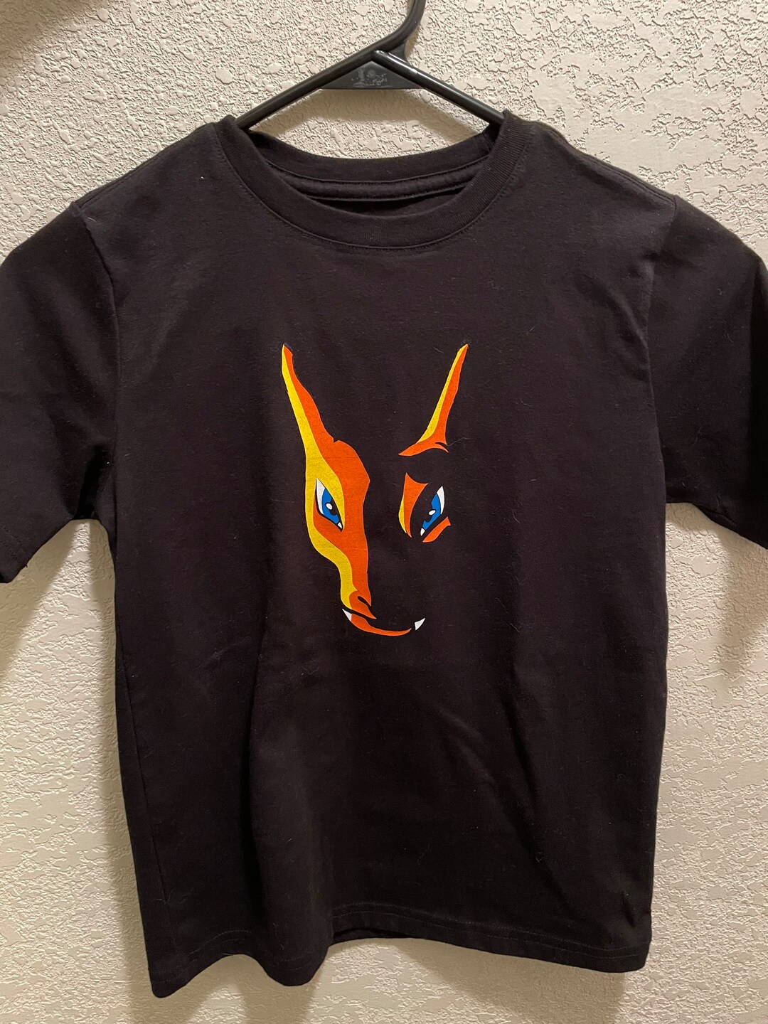 Custom Charizard T-shirt - Etsy