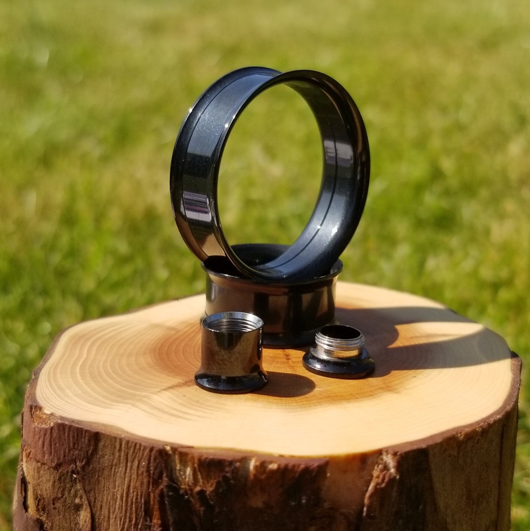 Black Steel Double Flare Tunnel, Internal Screw Thread Plug, Screw 316s ...