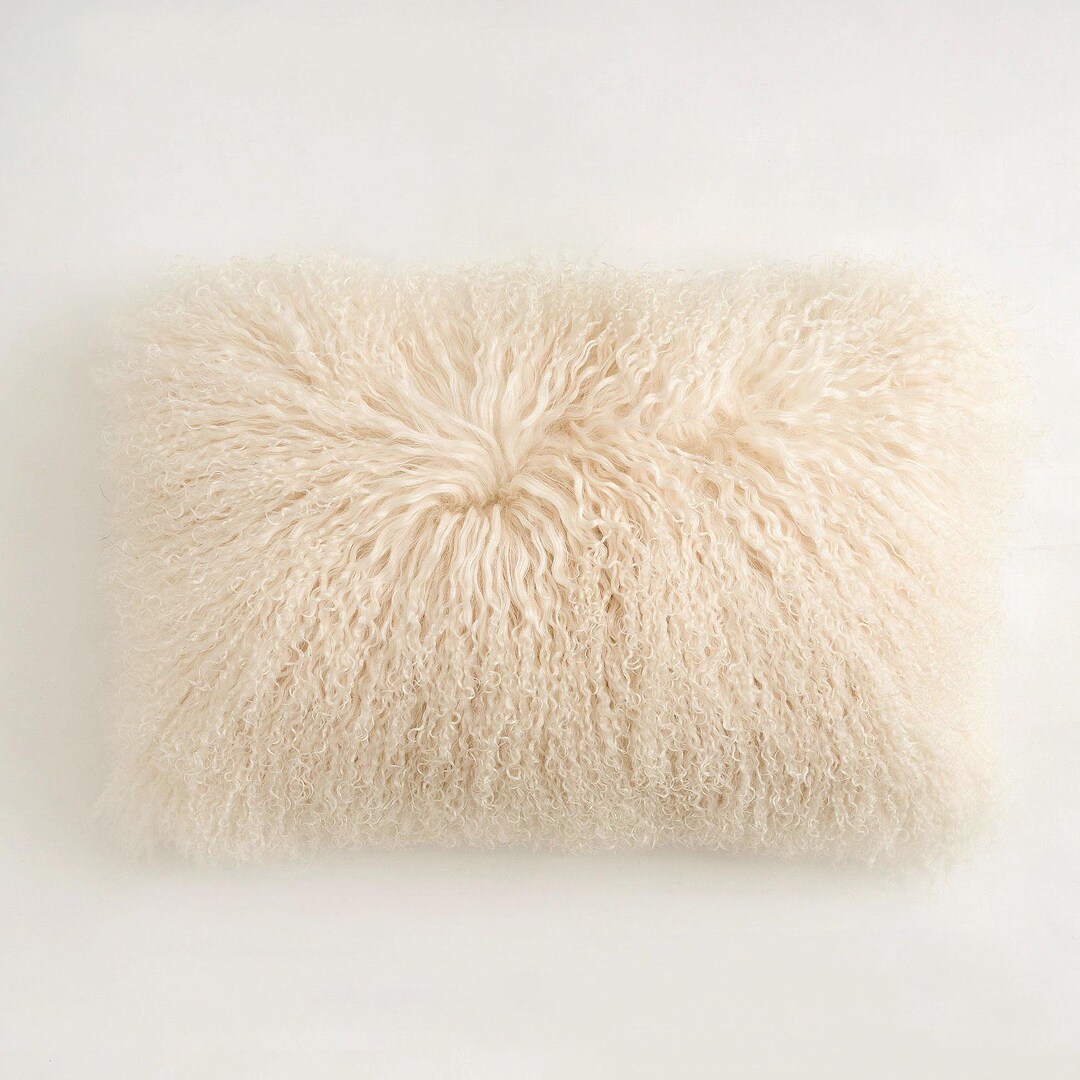 Light Beige Mongolian Lamb Fur Pillow Cover (12"x 20") - Etsy