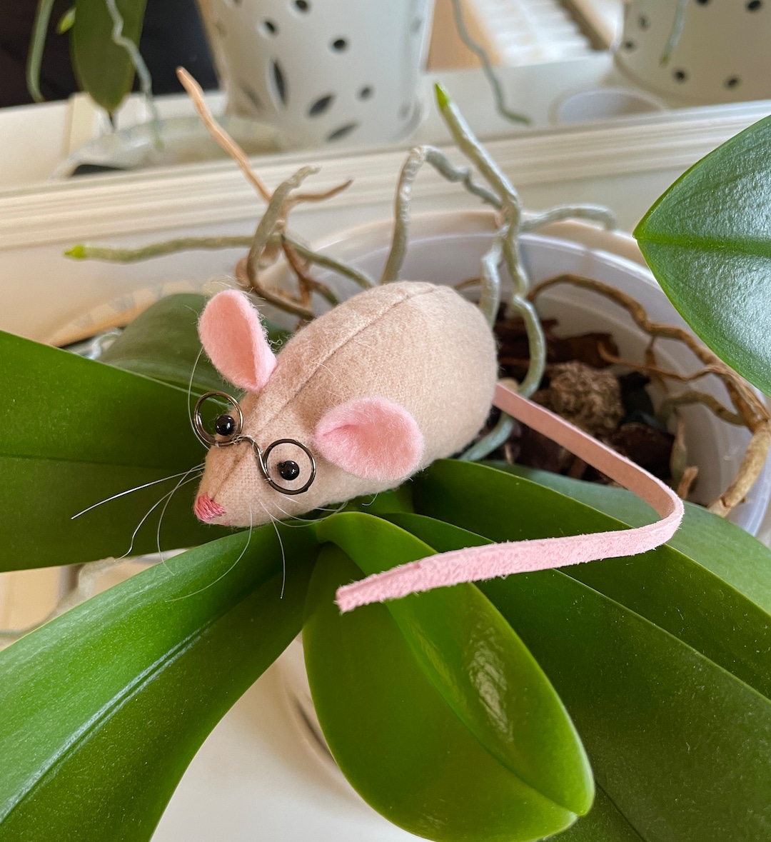 Handmade Mouse Soft Toy - Natural Fibers - Detailed Craftsmanship - Old ...