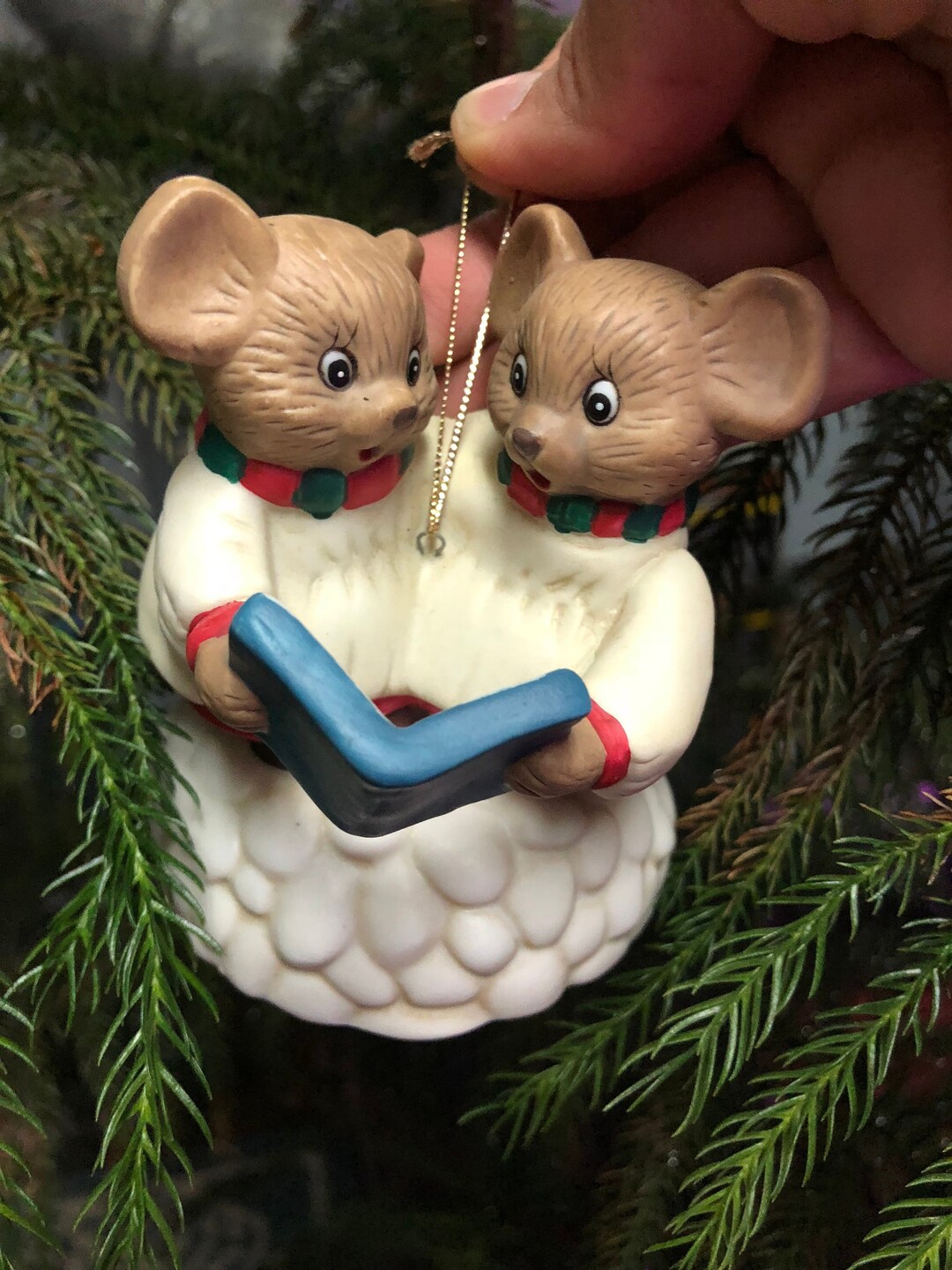 Porcelain Musical Caroling Mice Ornament, Jingle Bells, Musical ...