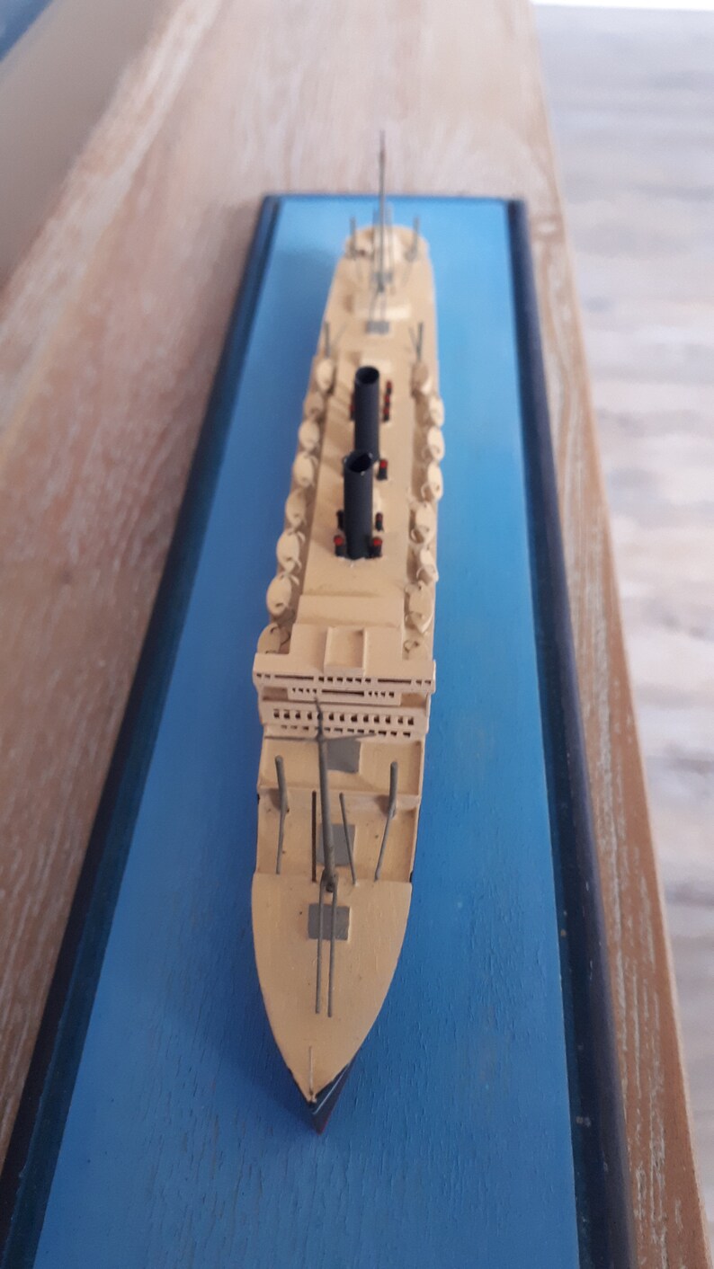 Model Ship Viceroy of India Bassett Lowke Style Steamship Ocean Liner ...