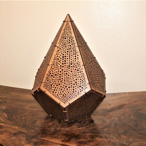 11 Sided Shadow Lamp, Geometric Teardrop - Creates Beautiful Art for ...