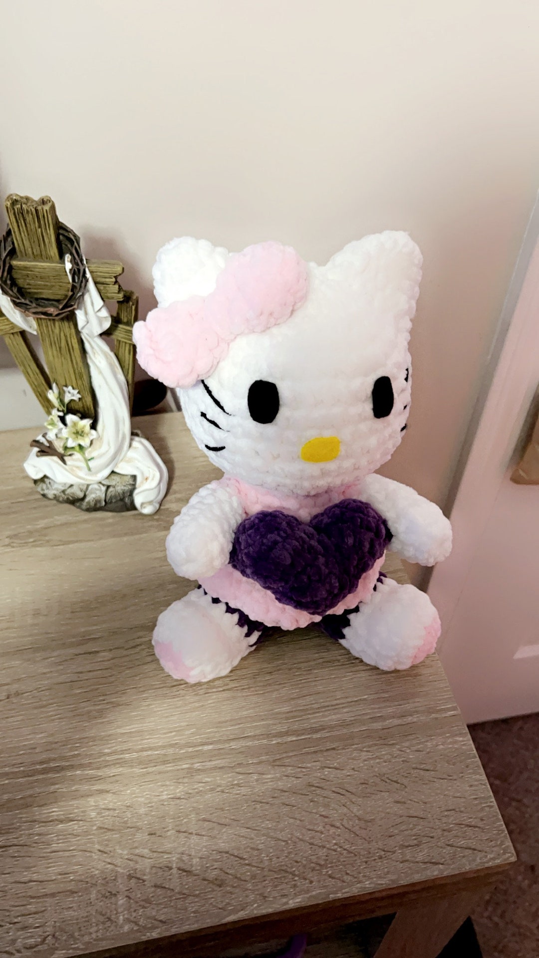 Hello Kitty - Etsy